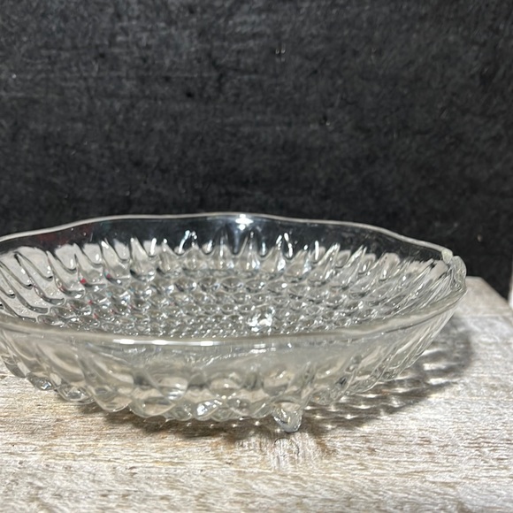 Anchor Hocking | Dining | Anchor Hocking Crystal Hobnail Pattern 3toed ...